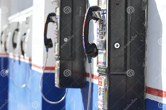 Mexican Pay phones editorial photography. Image of numbers - 18074097