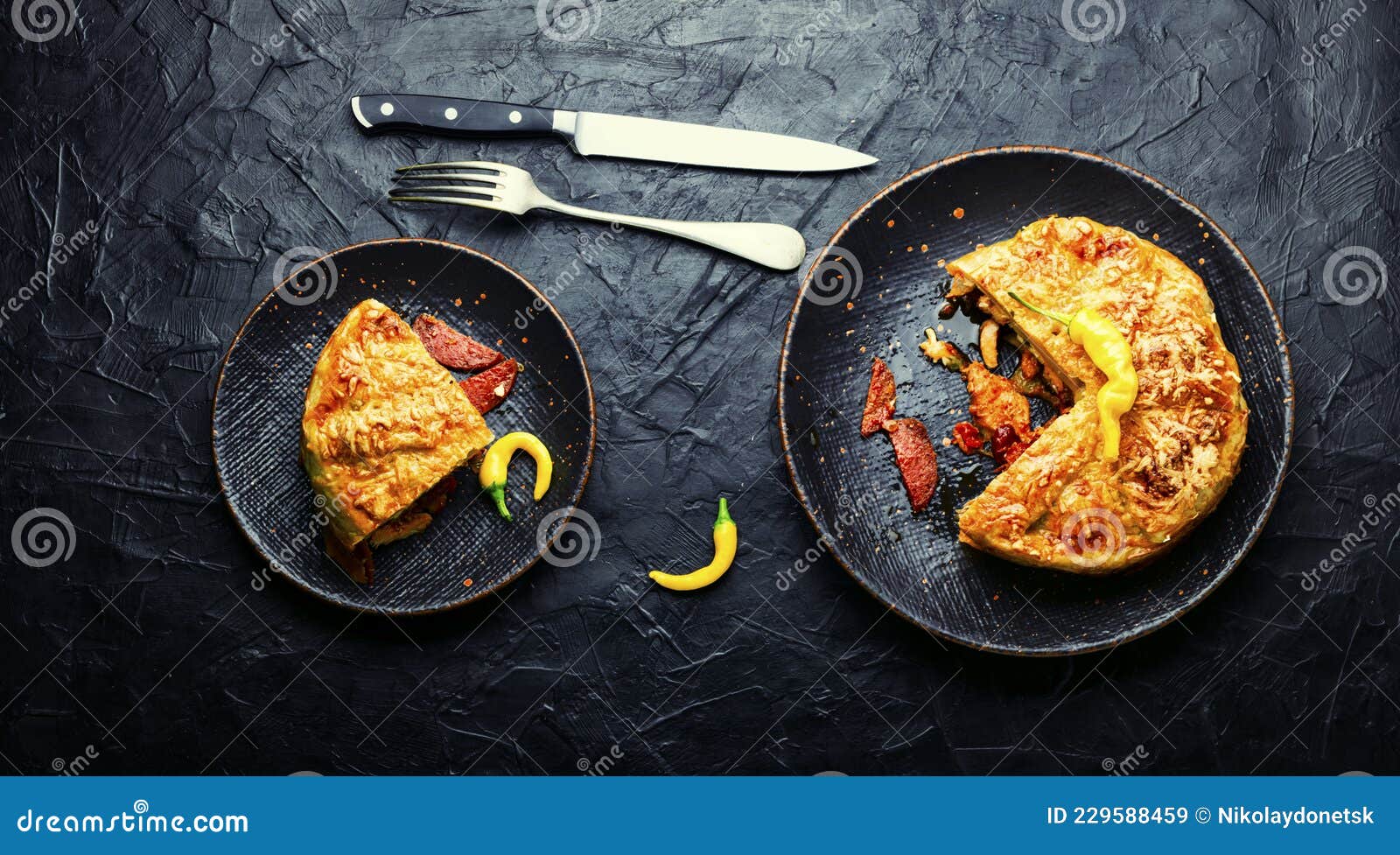 Mexican meat pie stock image. Image of filled, nutrient - 229588459