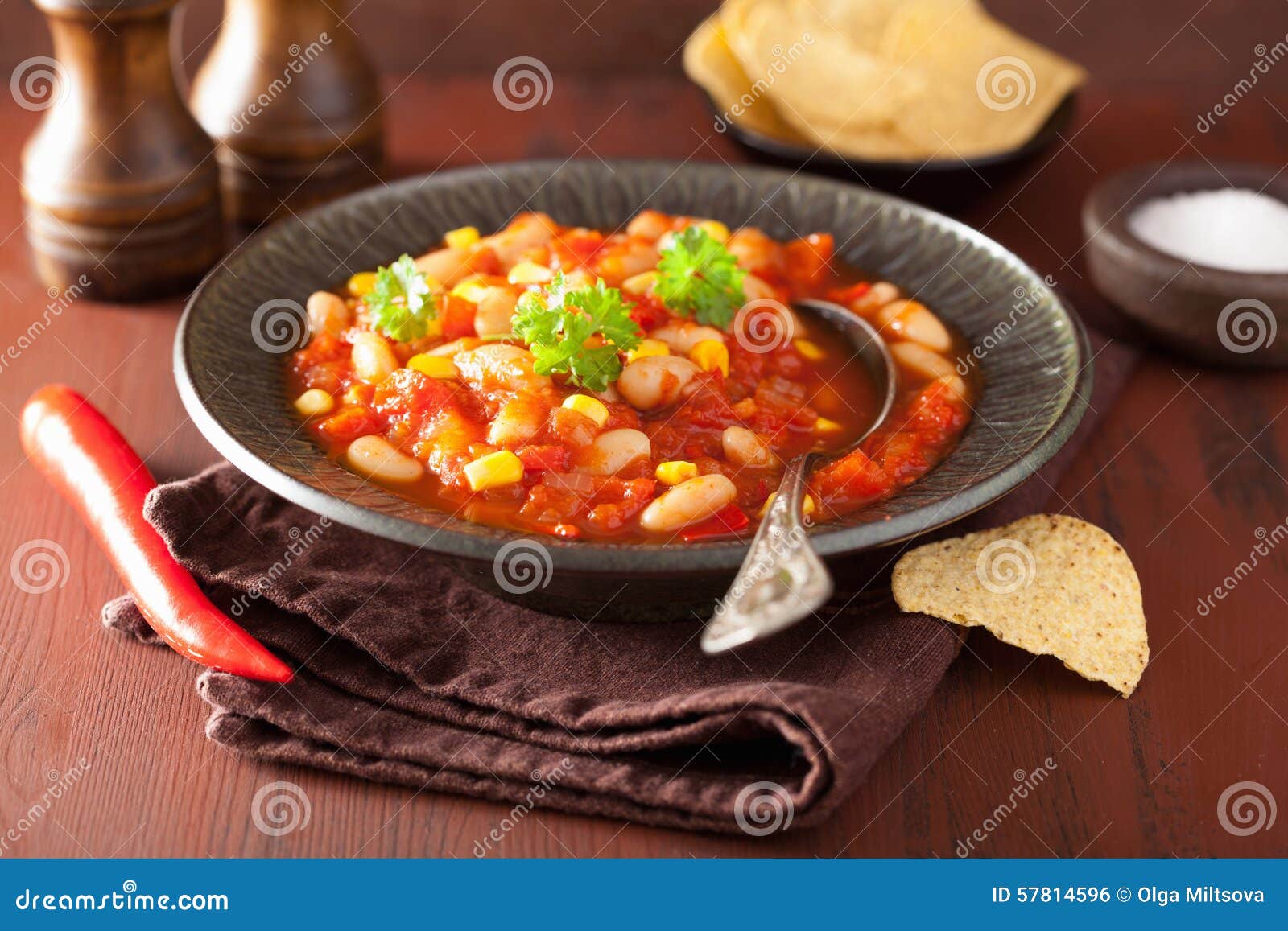 Mexican Veggie Chilli in Plate Stock Photo - Image of herb, beans: 57814596