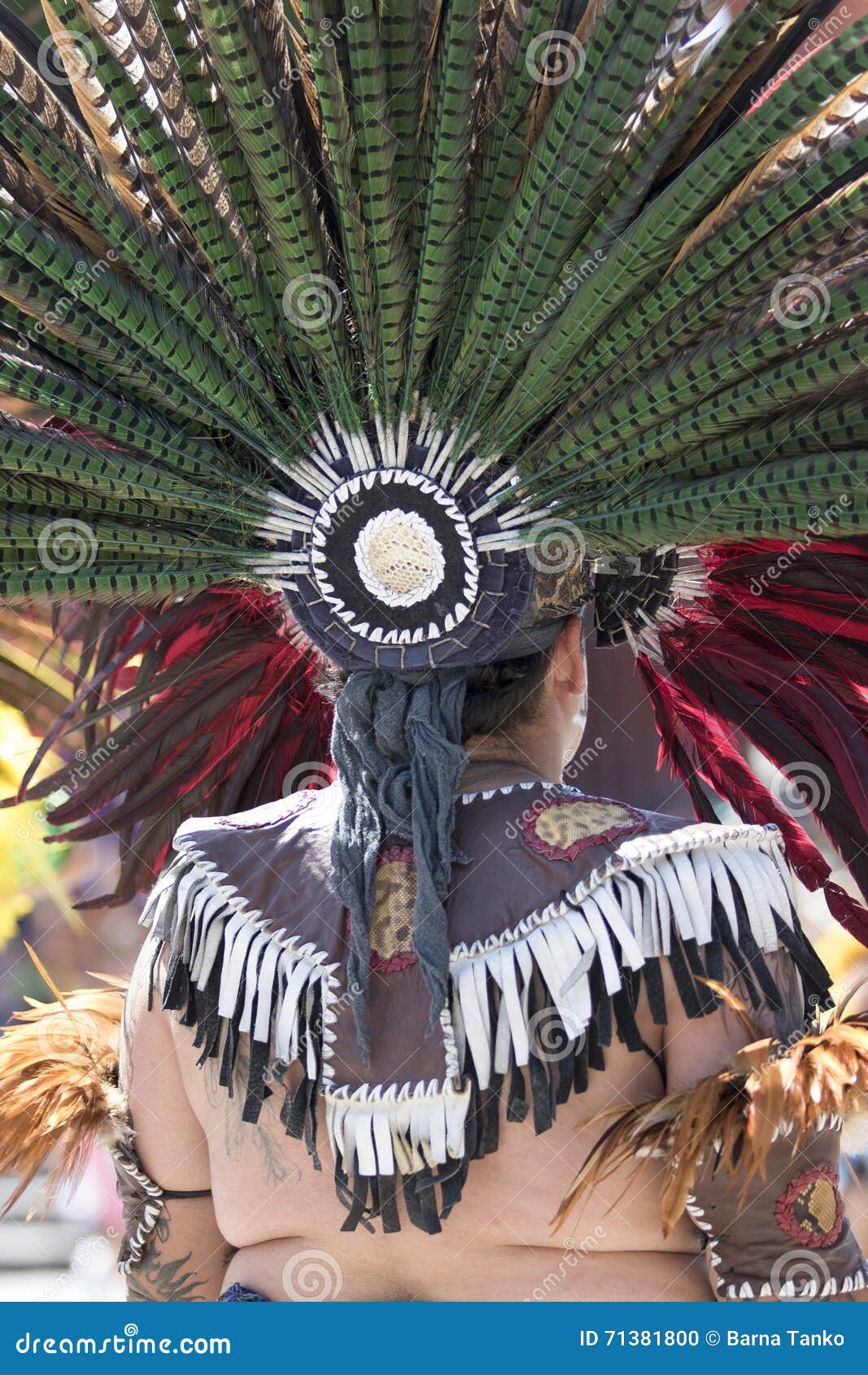 Mexican Warrior Traditional Head Decoration Editorial Image - Image of ...