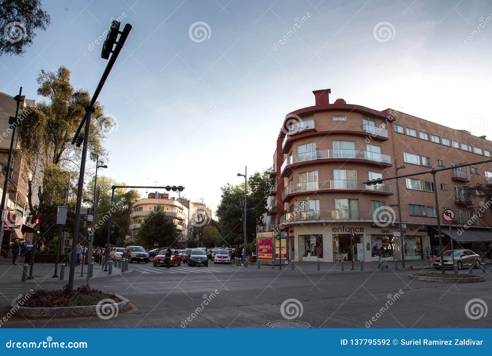 Mexico City - Polanco Street Editorial Photography - Image of scene ...