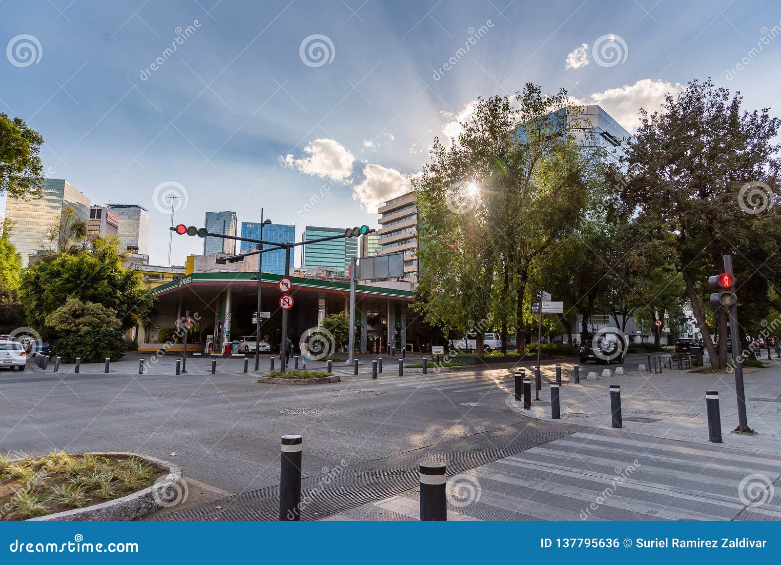 Mexico City - Polanco Street Editorial Photo - Image of streets ...