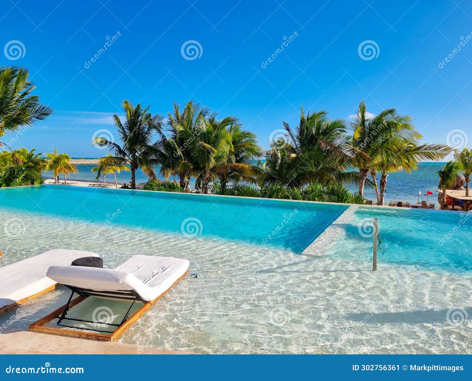 Mexico, New Cancun, Sun Beds into an Infinity Pool Editorial Photo ...