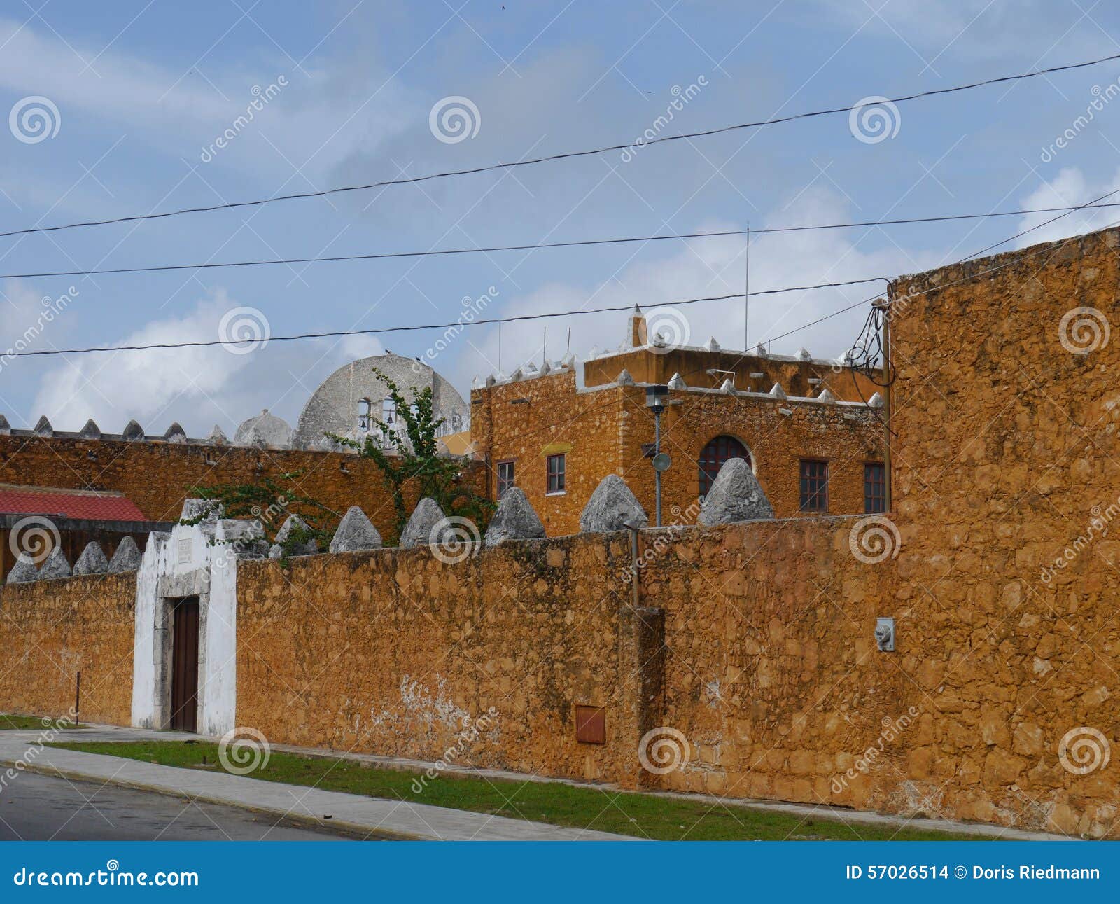 Mexiko Houses Colonial Old Stil Merida Stock Photo - Image of ...