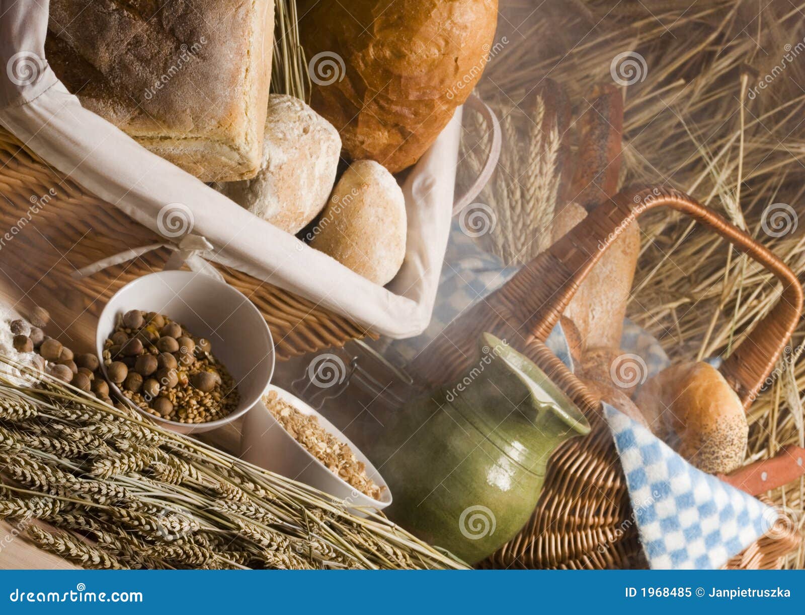 Mezcla del pan imagen de archivo. Imagen de desayuno, pasta - 1968485