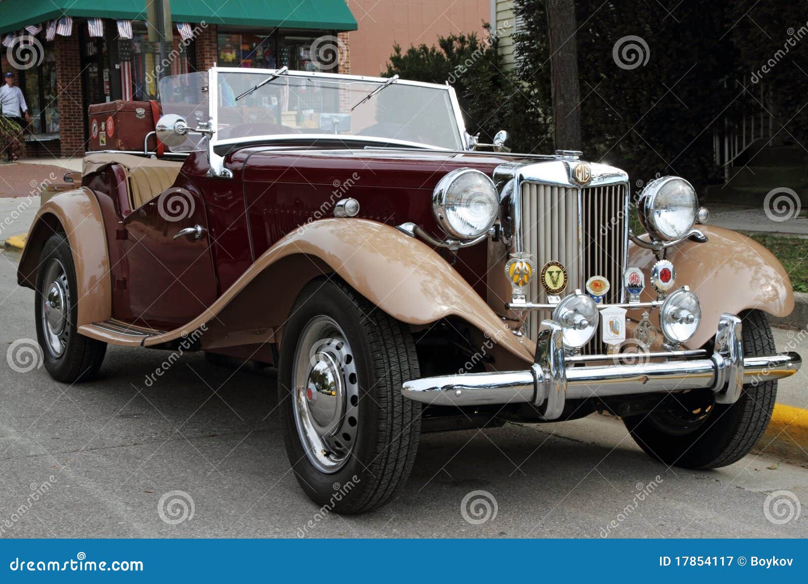 MG retro car editorial photography. Image of grid, design - 17854117