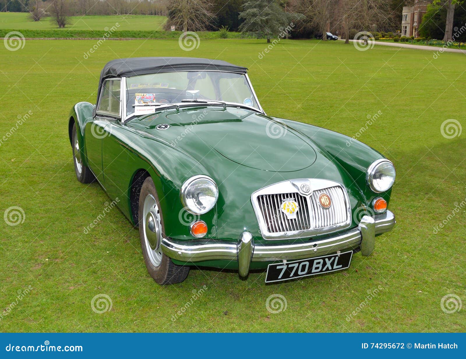 MG Verde Classico Un'automobile Di Sport Fotografia Editoriale ...