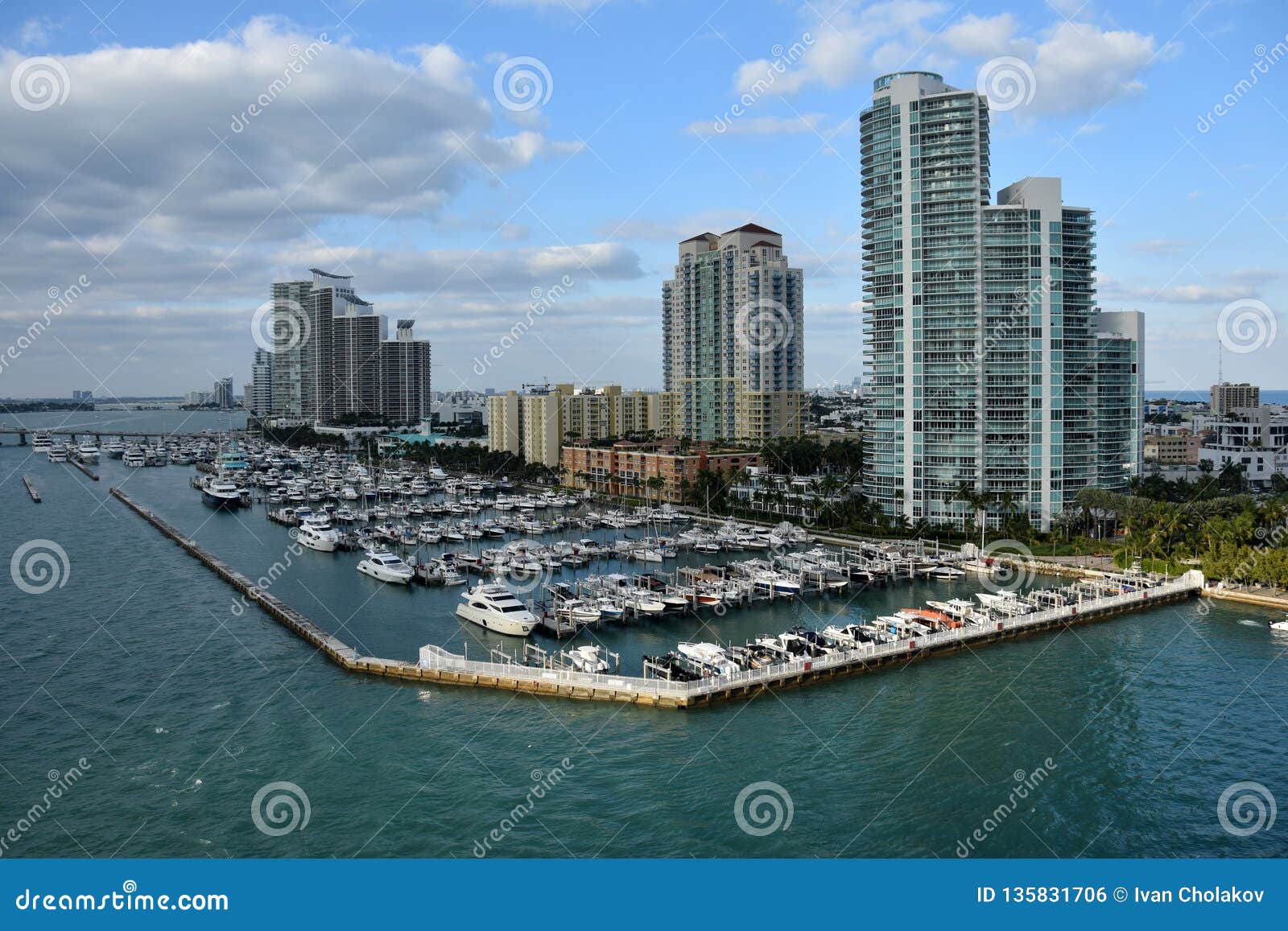 Miami Beach boat marina stock photo. Image of buildings - 135831706