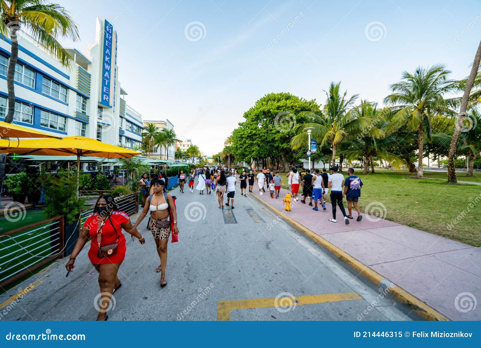 Miami Beach Scene Spring Break 2021 Editorial Image - Image of ...