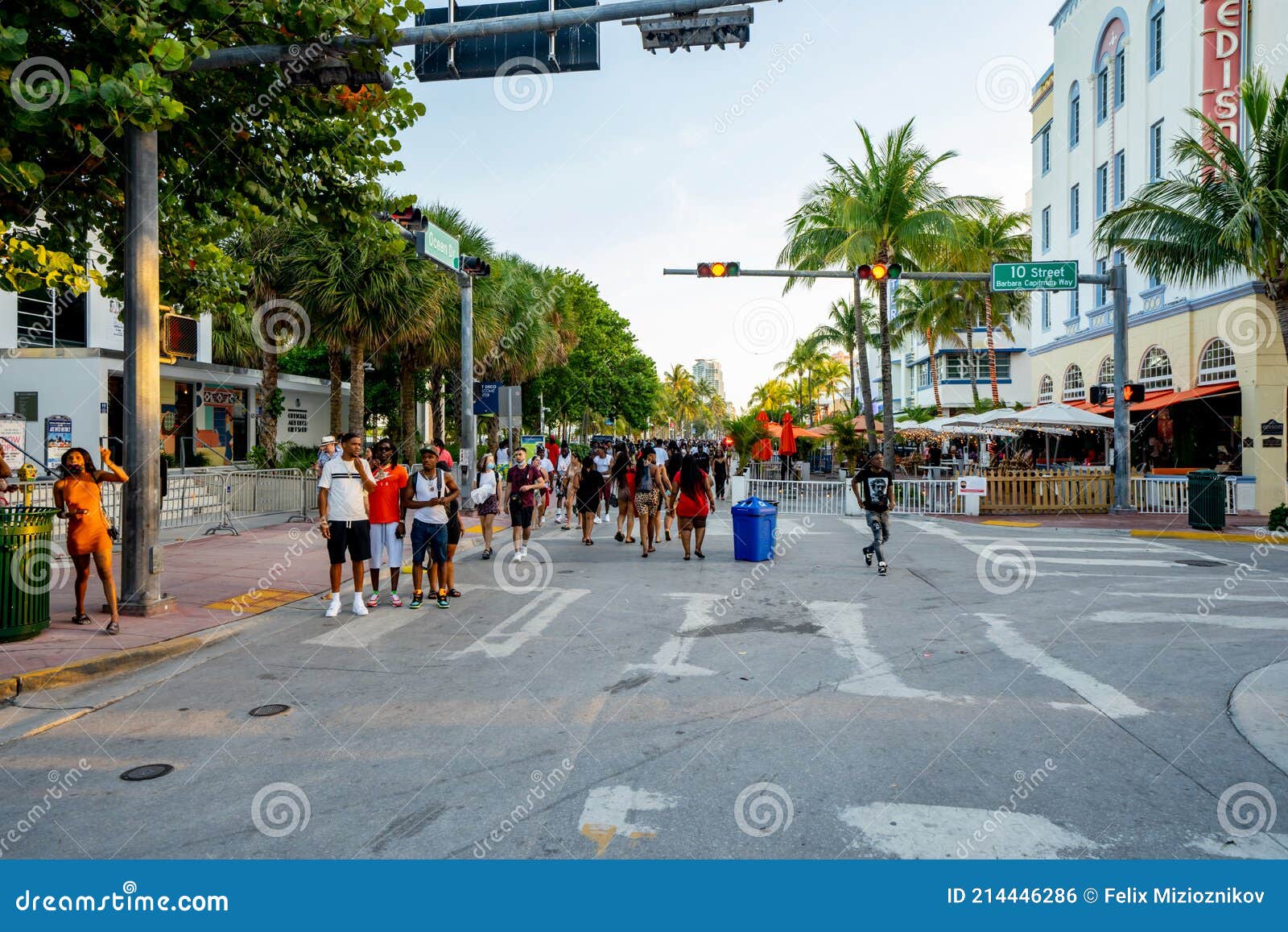 Miami Beach Scene Spring Break 2021 Editorial Photo - Image of ...