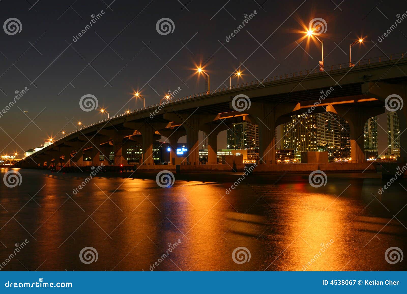 Miami Bridge at Night stock image. Image of metropolitan - 4538067