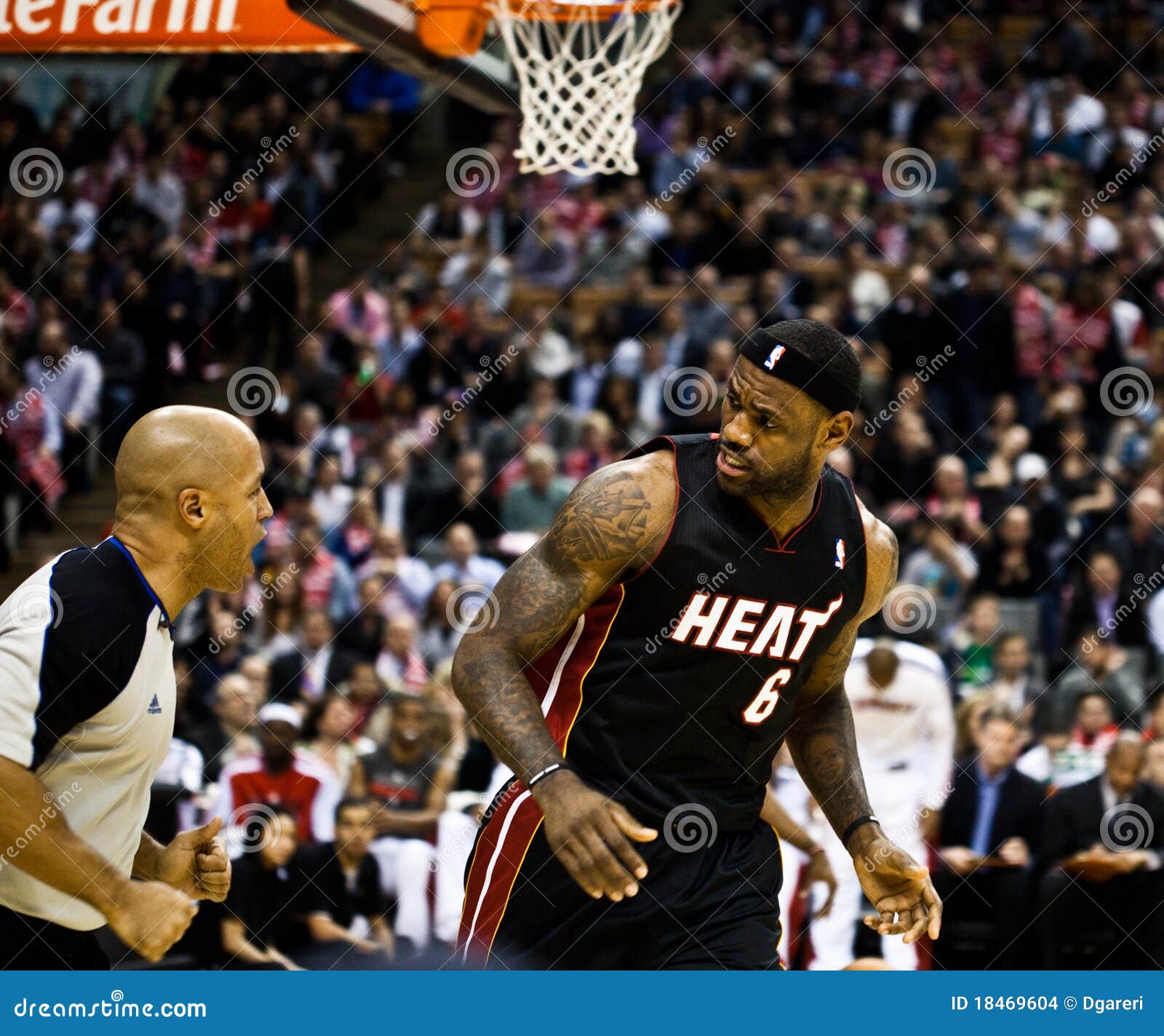 Miami Heat Vs. Toronto Raptors Editorial Stock Image - Image of ...