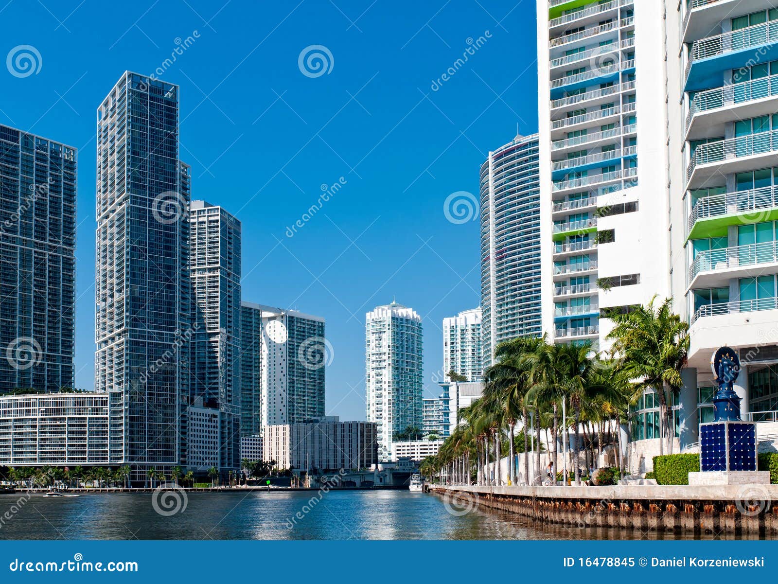 Miami River Condos stock image. Image of outdoors, highrise - 16478845