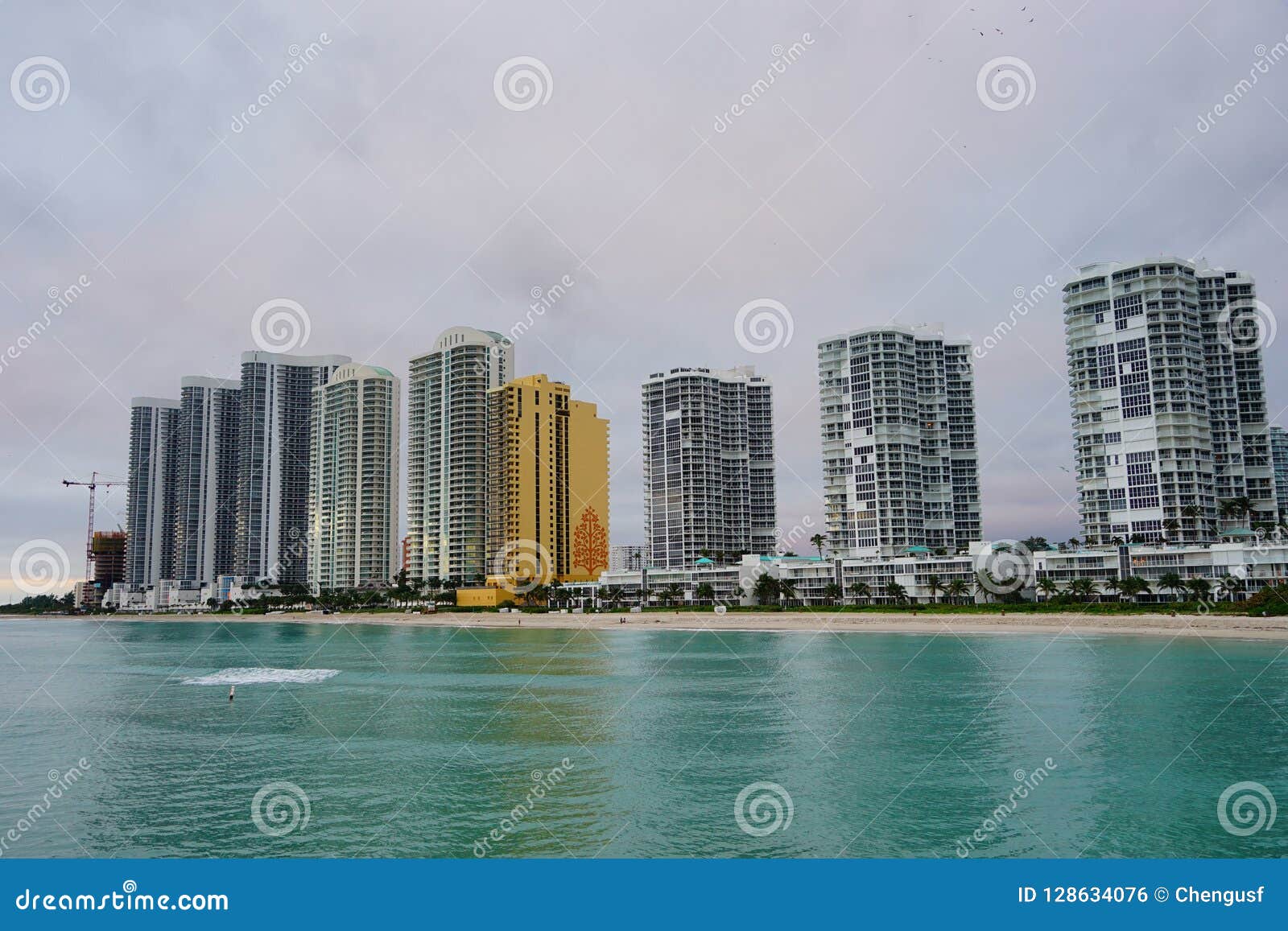 Miami sun rise editorial photo. Image of dark, americas - 128634076
