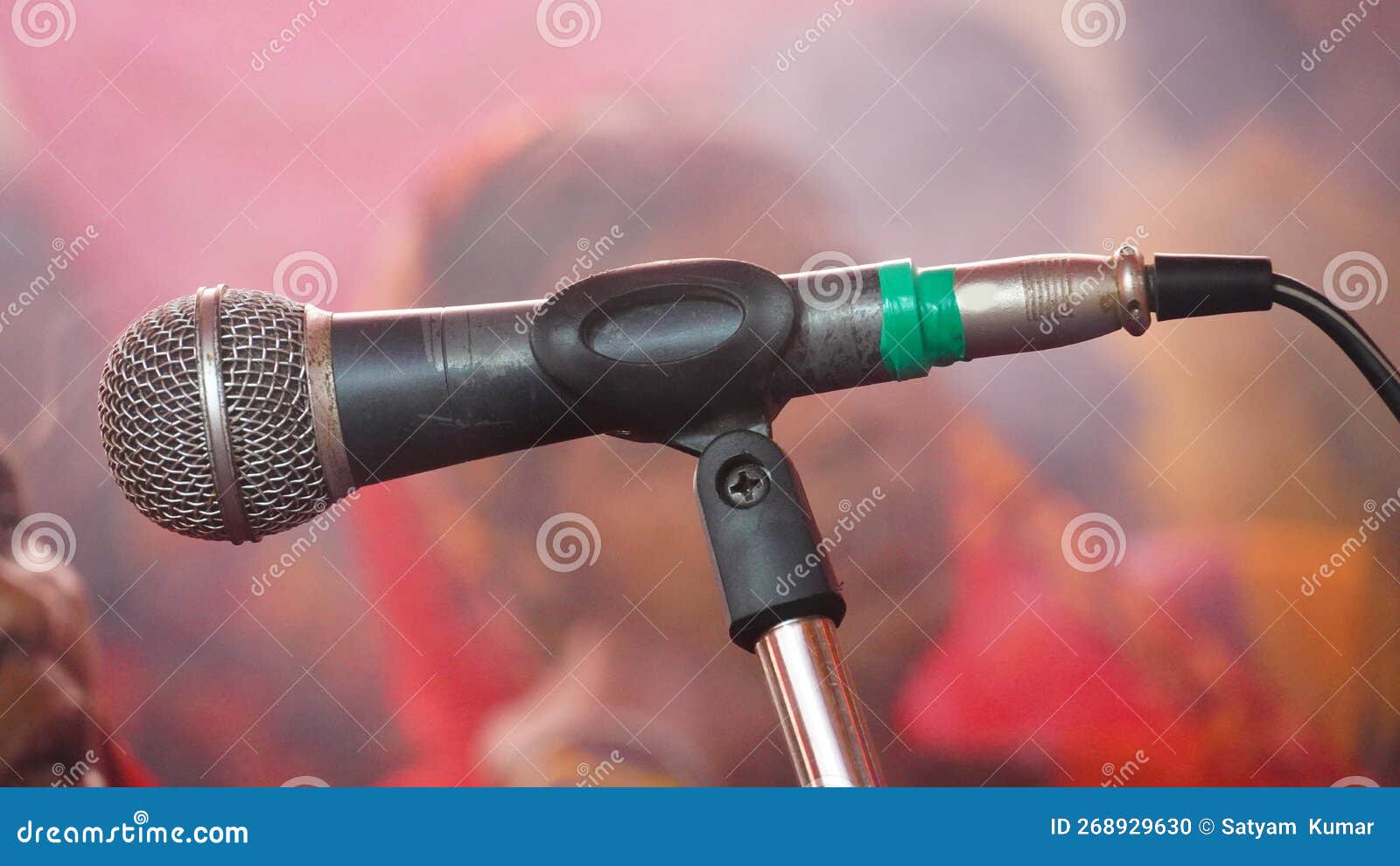 Mic for Singing Concept Image Stock Photo - Image of audio, singing ...
