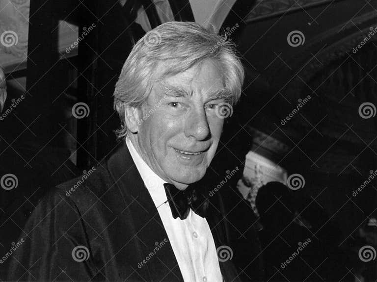 Michael Gough editorial stock image. Image of england - 11204959