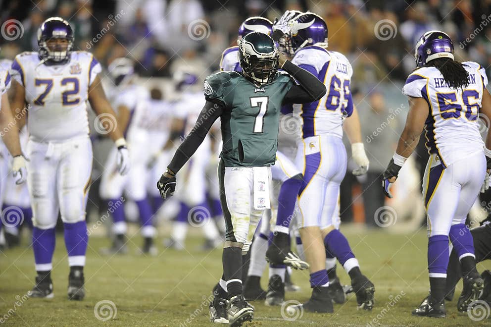 Michael Vick editorial photo. Image of minnesota, football - 20480486