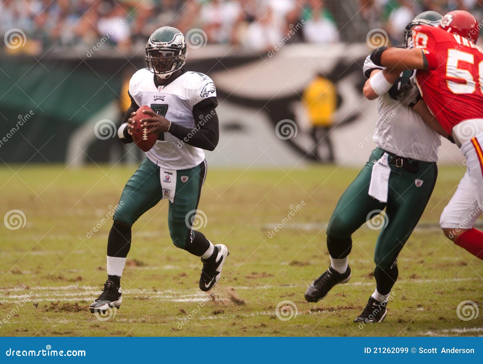 Michael Vick editorial stock image. Image of quarterback - 21262099