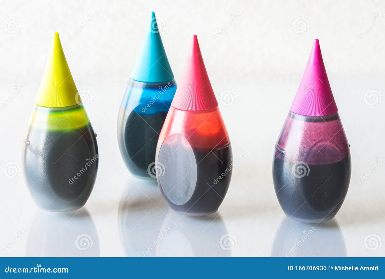 Food Coloring in Four Colors Stock Photo - Image of bottle, four: 166706936