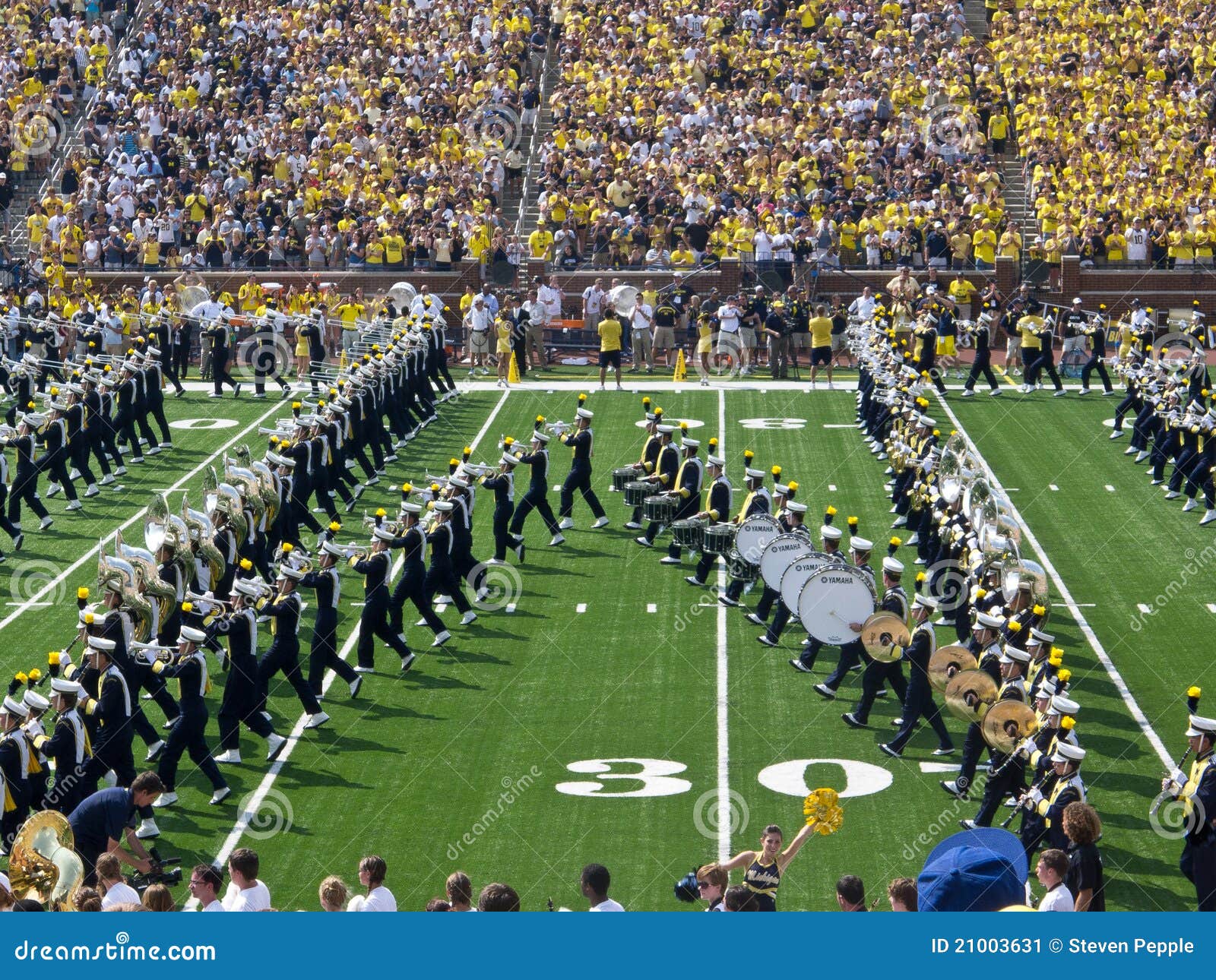Michigan Marching Band Block M Editorial Photo - Image of football ...