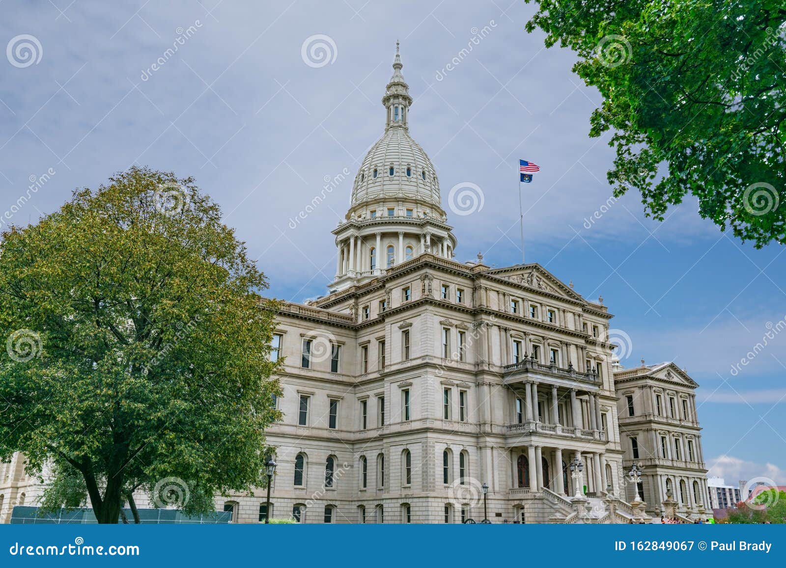 Michigan State Capitol Building Editorial Photography - Image of ...