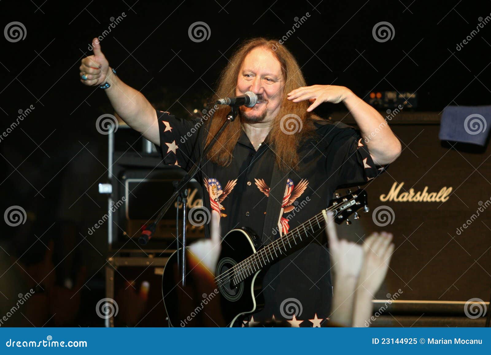 Box editorial image. Image of fest, band, stage, sound - 23144925