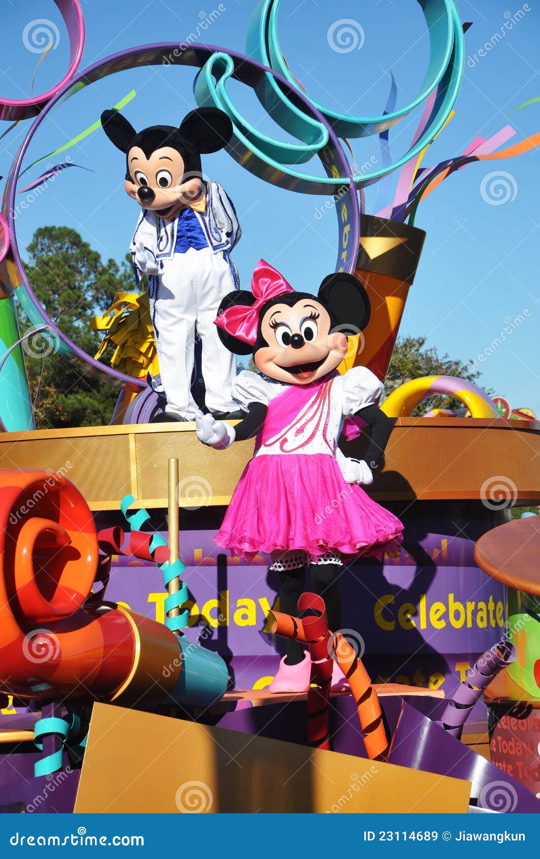 Mickey Mouse in a Dream Come True Celebrate Parade Editorial Stock ...