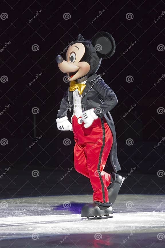 Mickey Mouse on Ice editorial photography. Image of mouse - 23831527