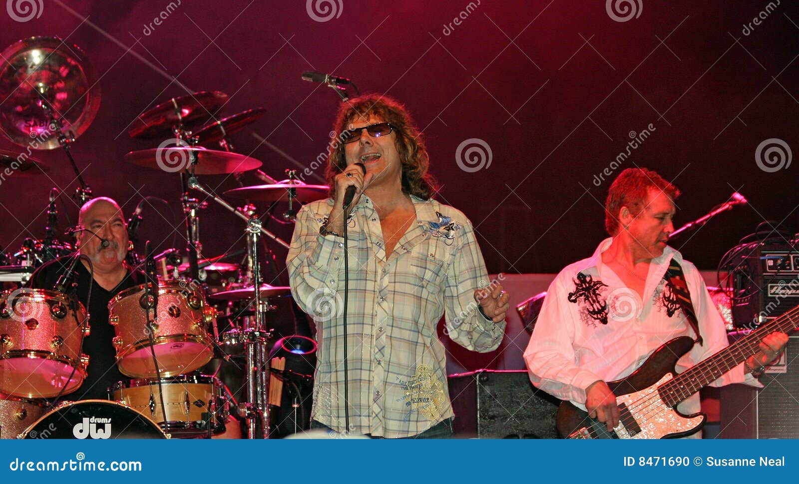 Mickey Thomas of the Band Starship Editorial Image - Image of ...