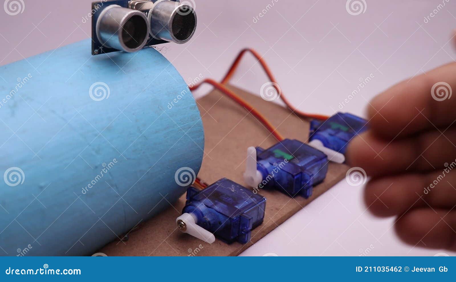 Micro Servo Motion when Obstacle is Detected by Ultrasonic Sensor ...