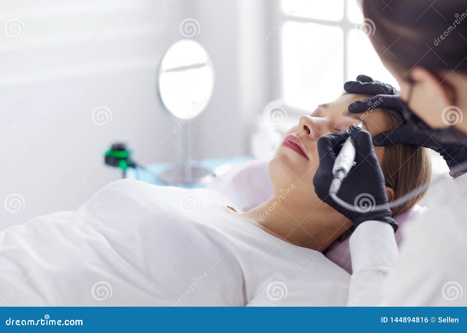 Microblading Eyebrows Work Flow in a Beauty Salon. Stock Photo - Image ...