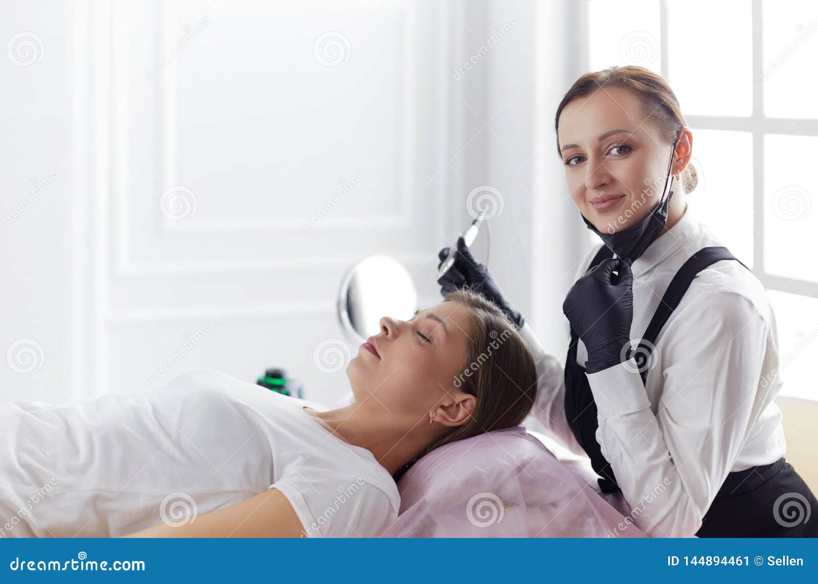 Microblading Eyebrows Work Flow in a Beauty Salon. Stock Image - Image ...