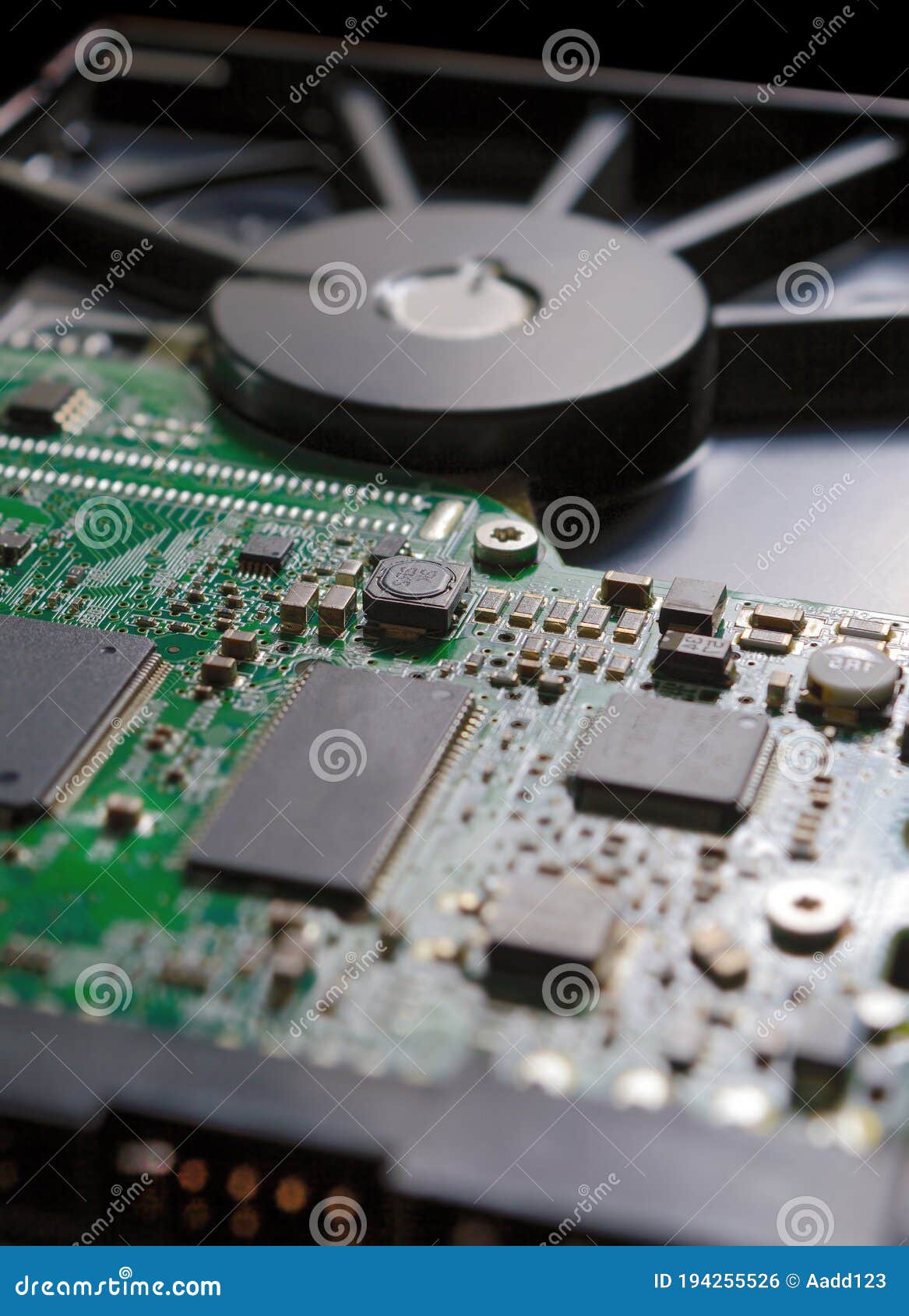 Microchips En El Disco Duro Foto de archivo - Imagen de componente ...