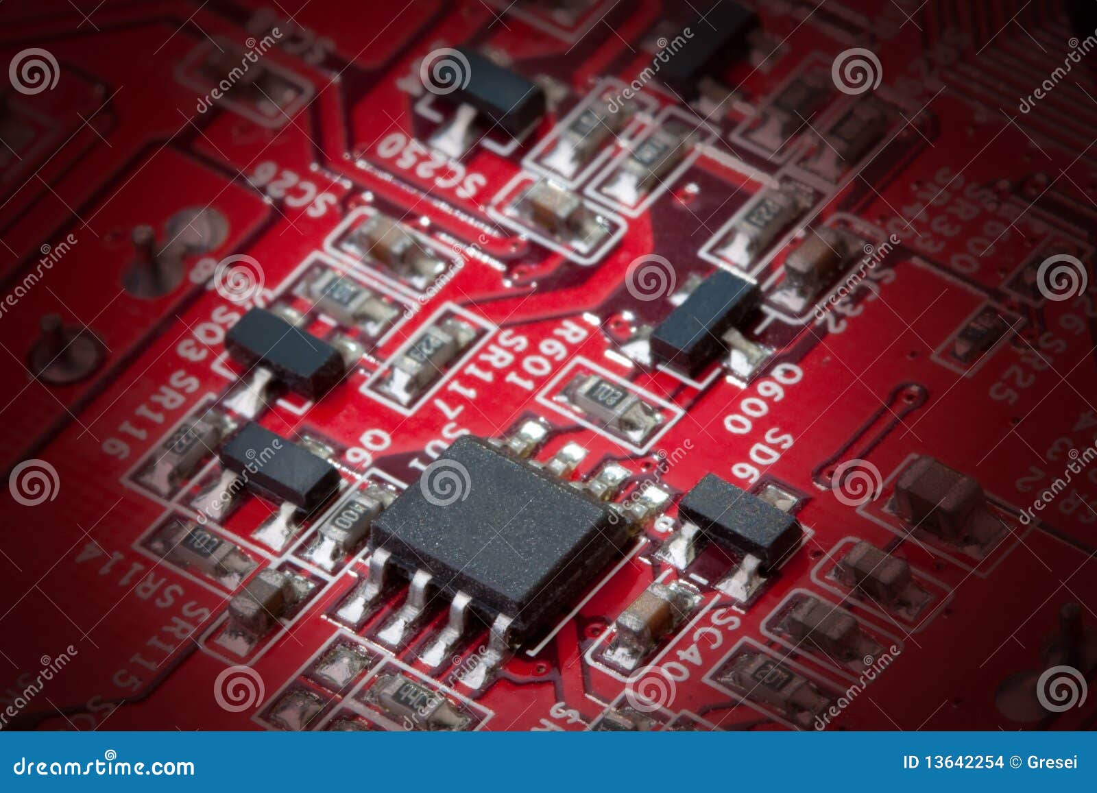 Microcircuit photo stock. Image du électronique, composant - 13642254