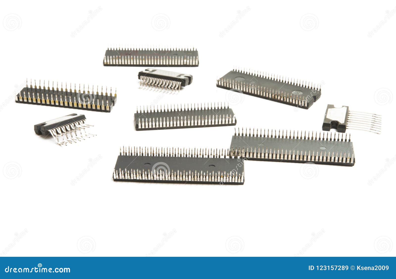 Microcircuitos aislados imagen de archivo. Imagen de integrado - 123157289