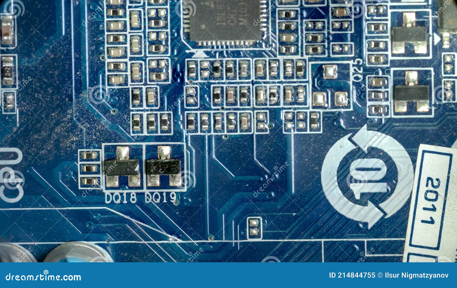 Microcircuits with Different Processes on the Motherboard in a Personal ...