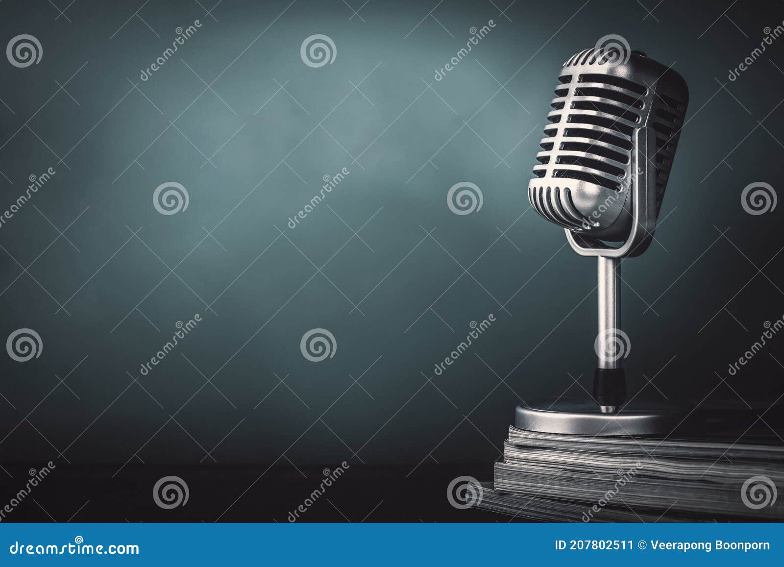 Magazine Style Microphone Stock Photos - Free & Royalty-Free Stock ...