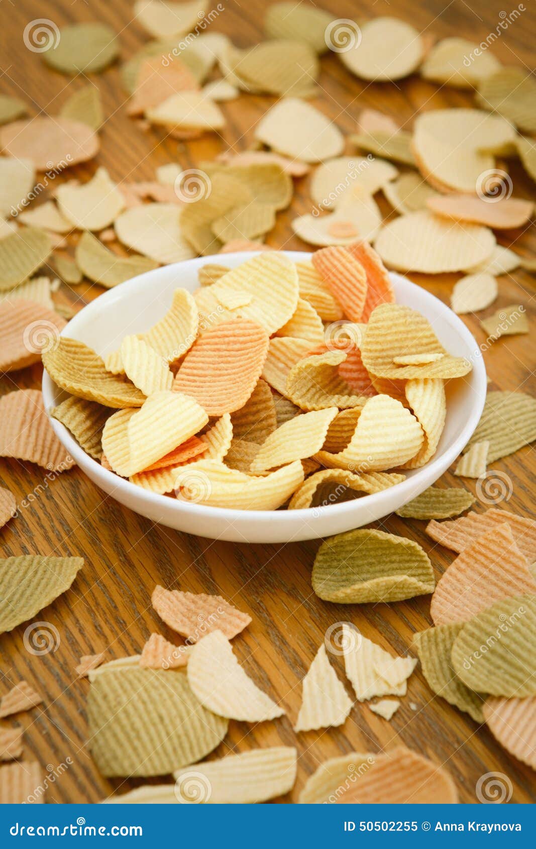 Microprocesadores Del Veggie En Una Placa Blanca Imagen de archivo ...