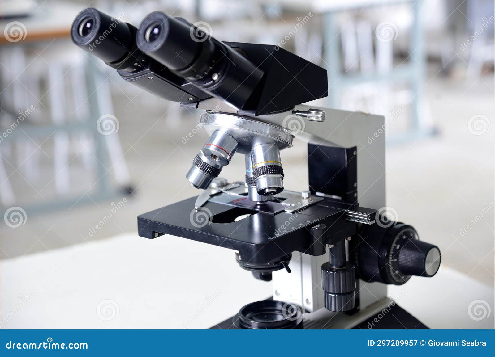 Microscope Optical Instrument Capable of Magnifying Images of Very ...