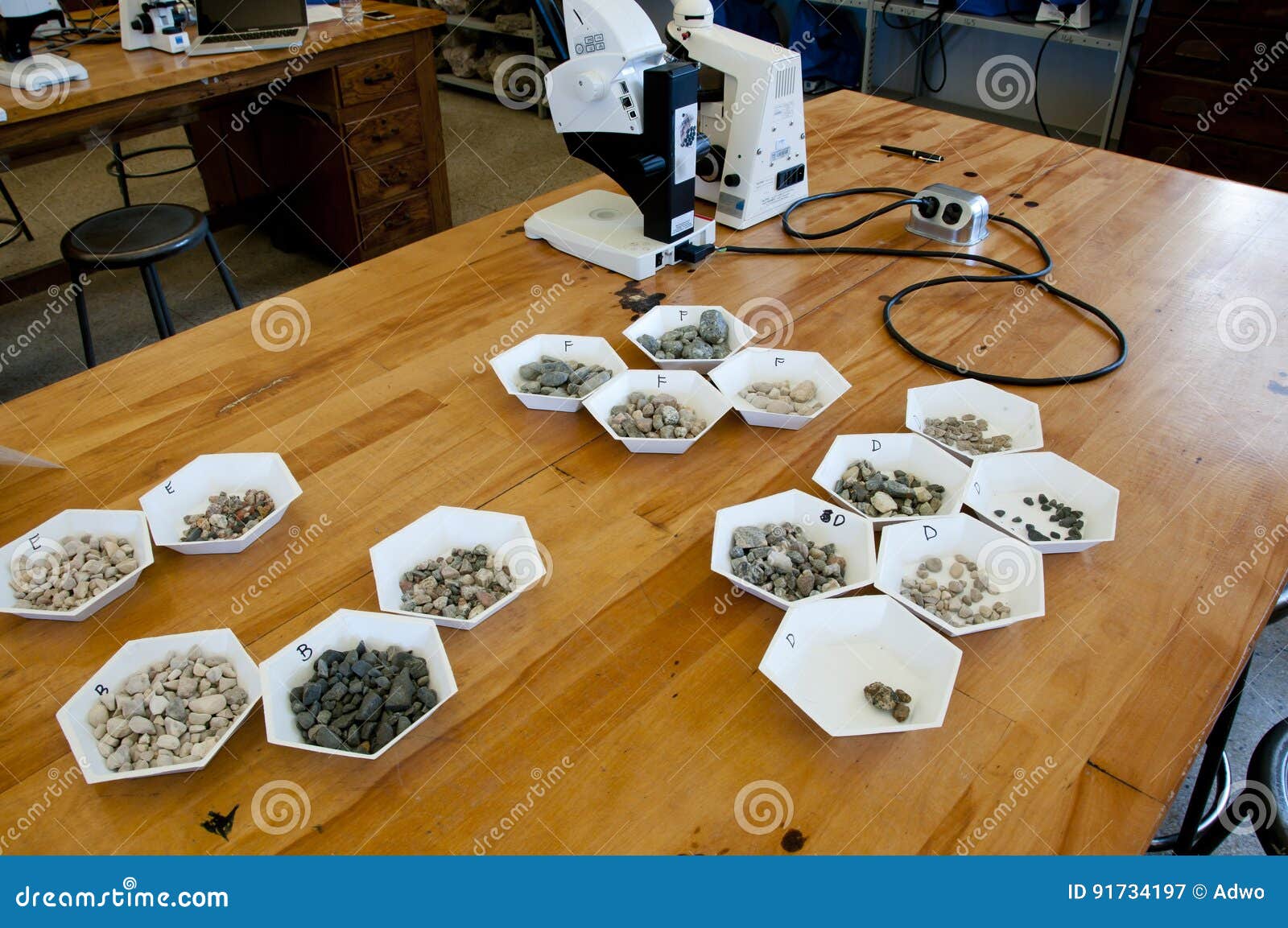Microscope Rock Chip Analysis Stock Image - Image of study, class: 91734197