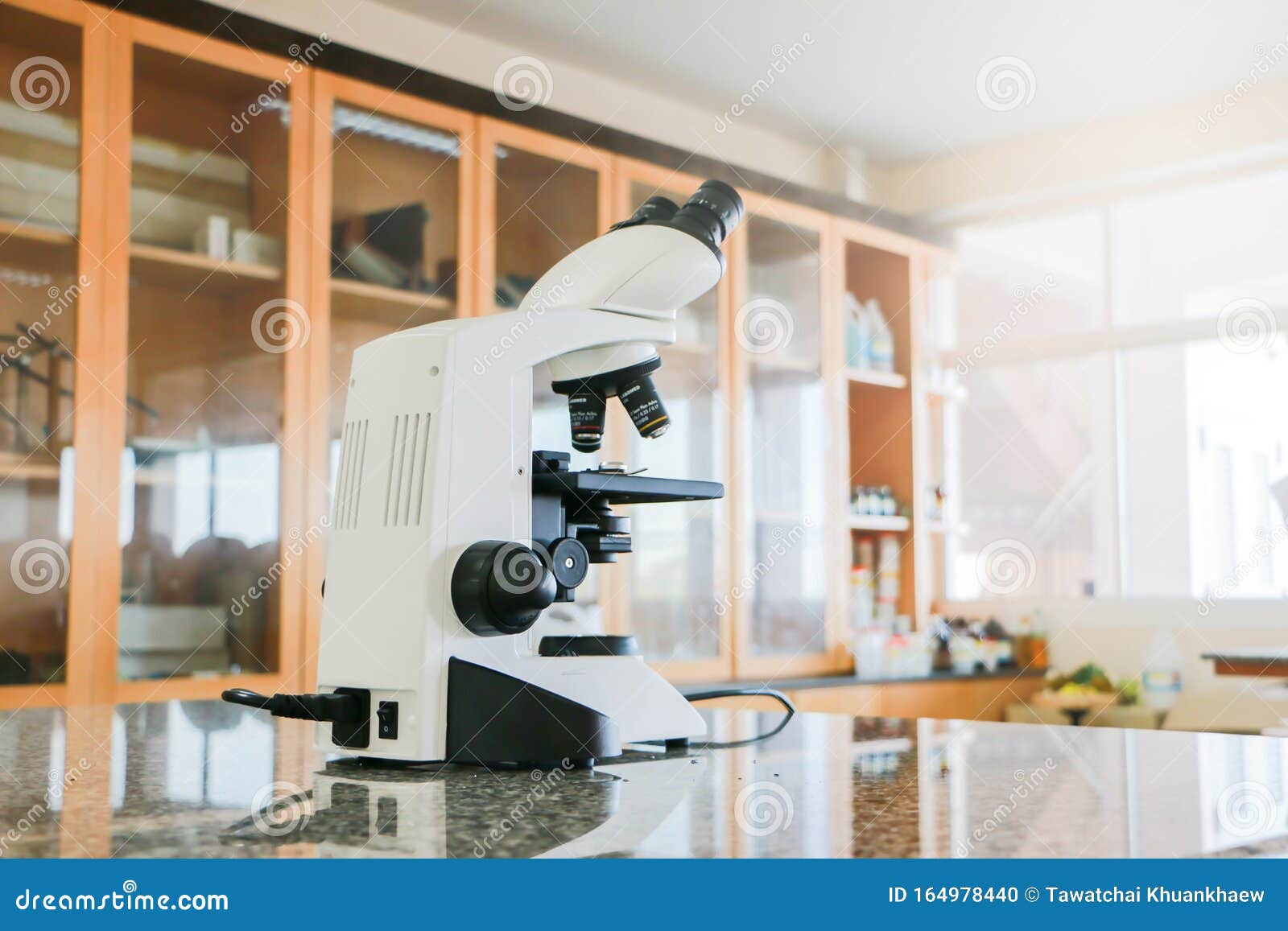 A Microscope in a Science Laboratory Stock Photo - Image of checkup ...