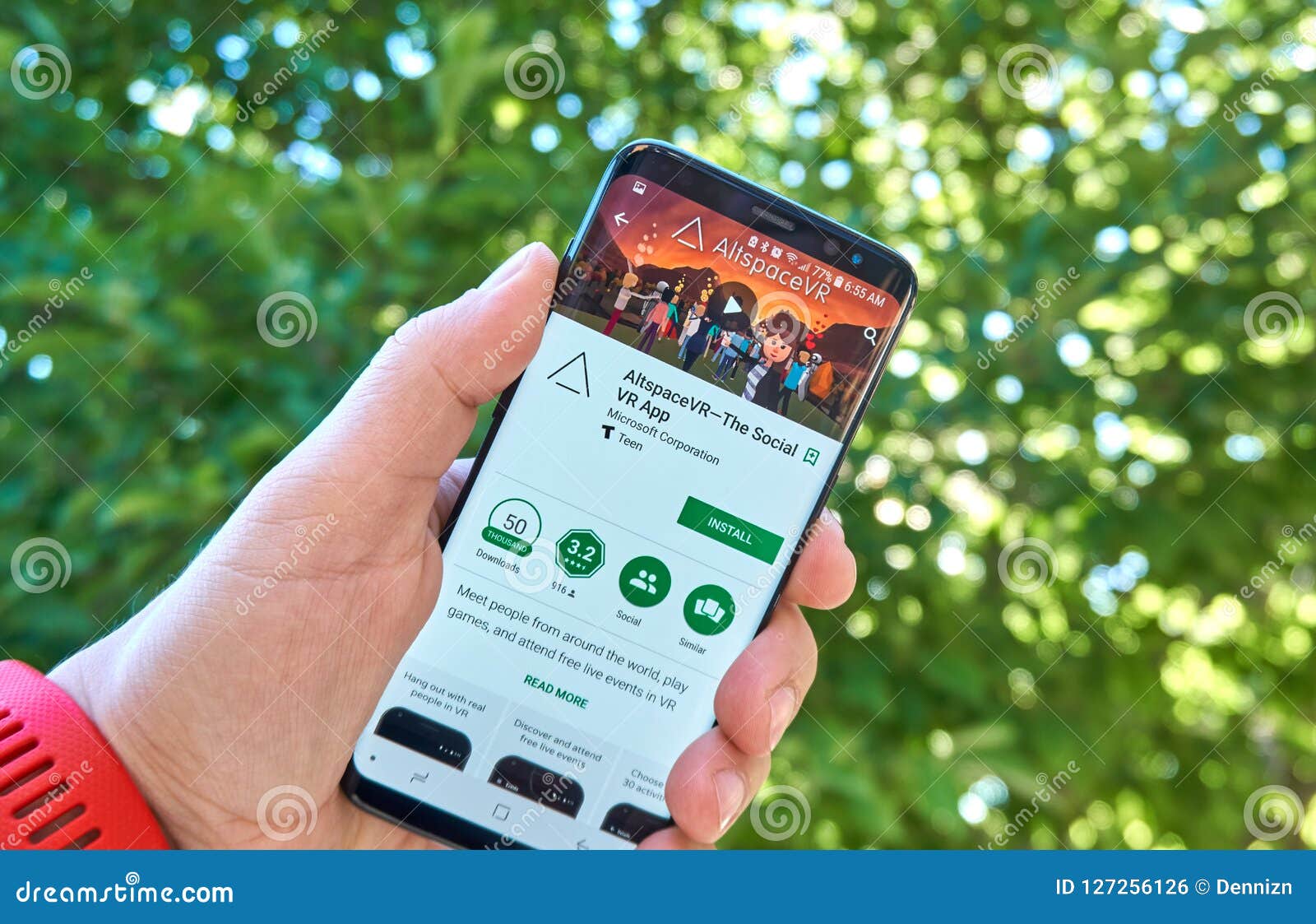 Microsoft AltspaceVR Mobile App on Samsung S8. Editorial Photo - Image ...