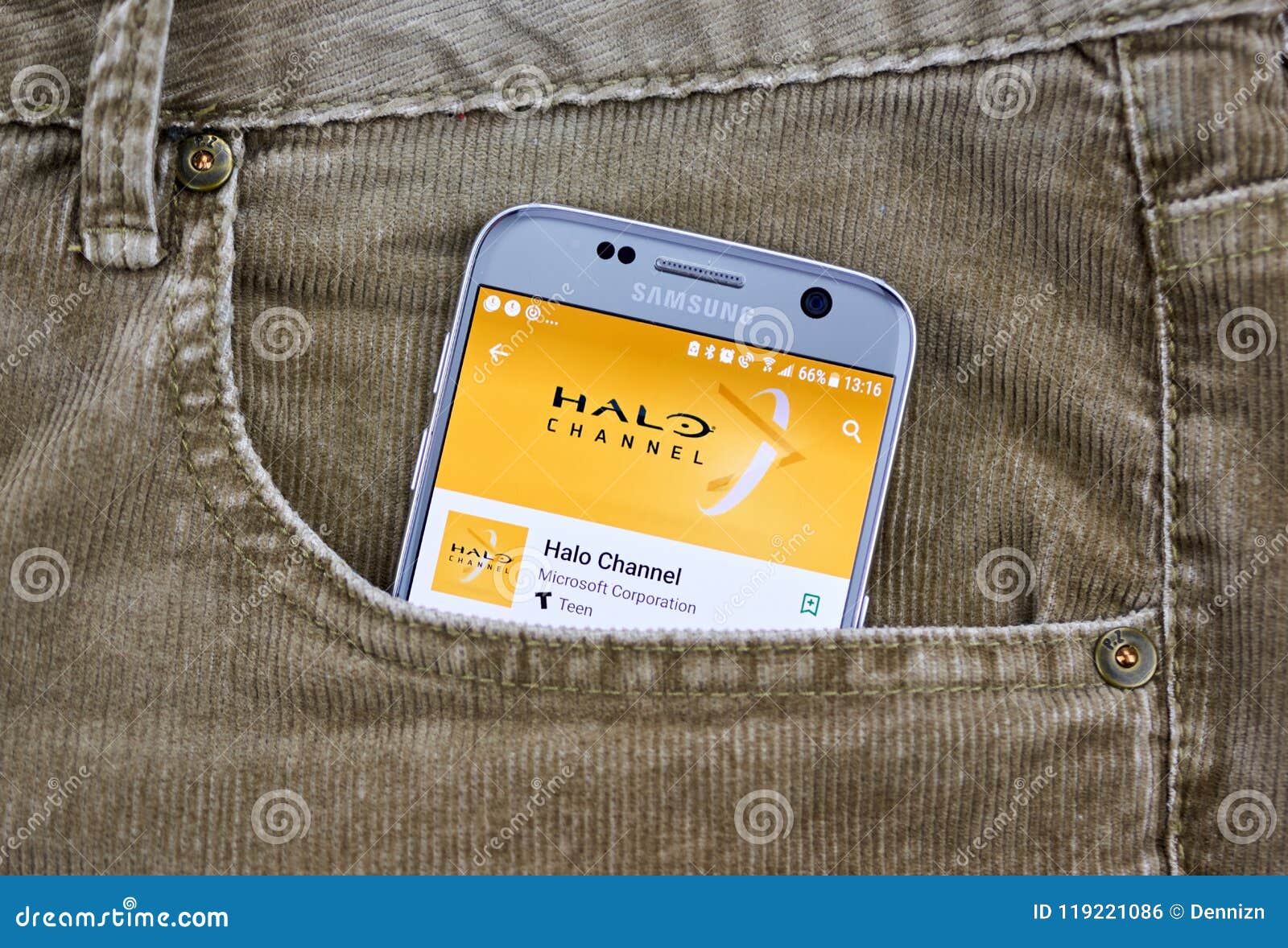 Microsoft Android Application Halo Channel Editorial Photo - Image of ...