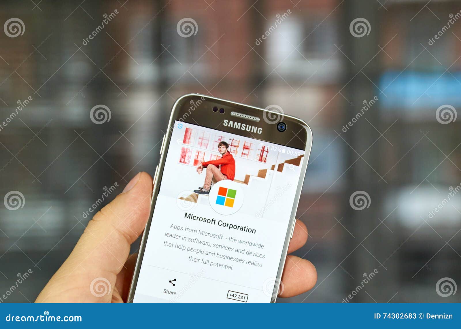 Microsoft Applications on Google Play Editorial Stock Photo - Image of ...