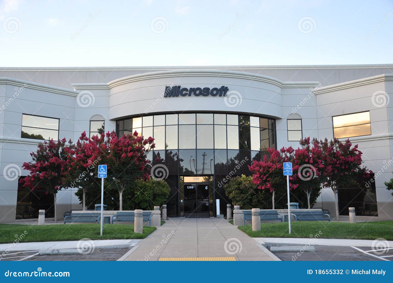 Microsoft building editorial photography. Image of redmond - 18655332 Microsoft building editorial photography. Image of redmond - 18655332