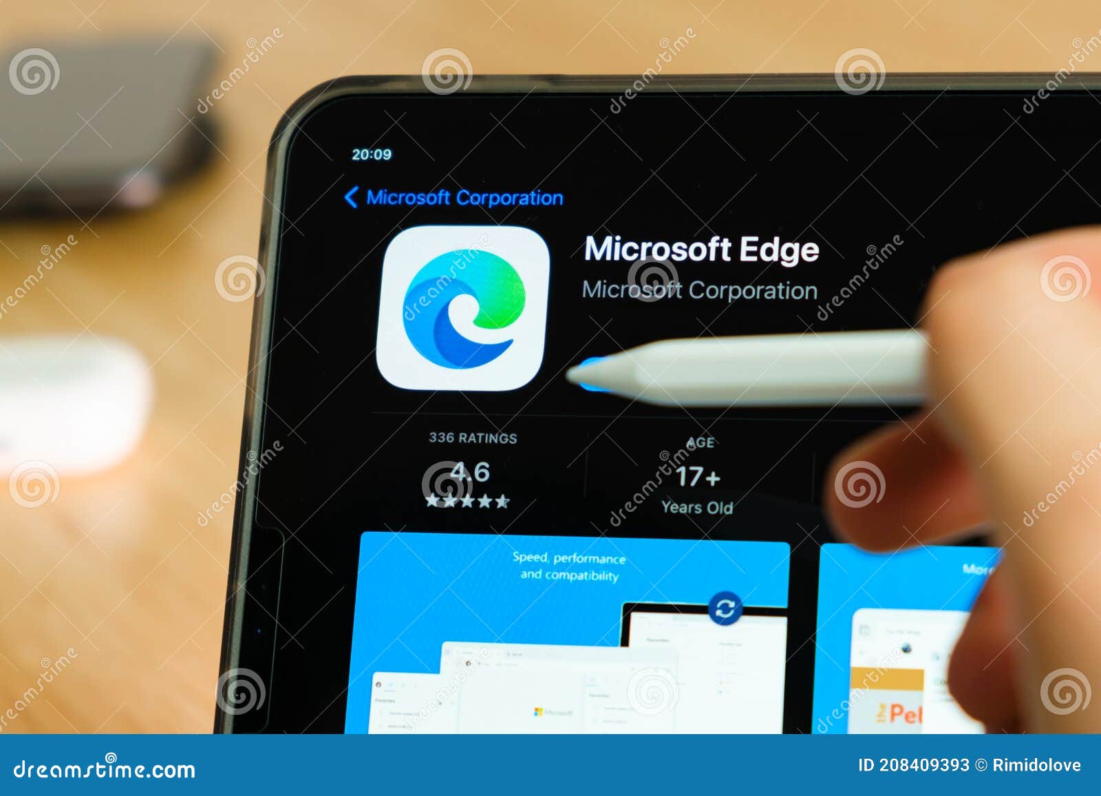 Microsoft Edge Logo Shown by Apple Pencil on the IPad Pro Tablet Screen ...