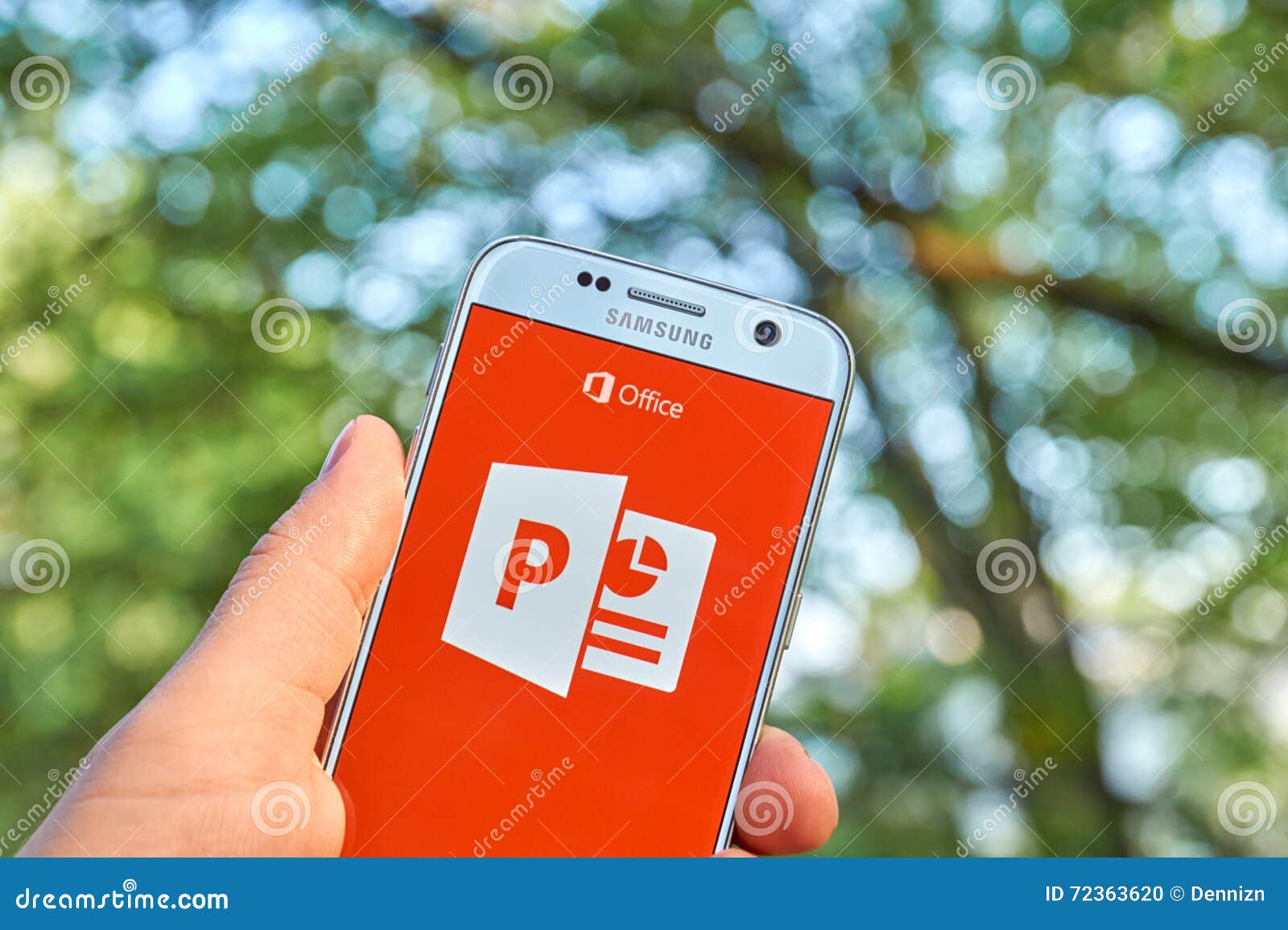Microsoft Office PowerPoint App Editorial Image - Image of sign, retail ...