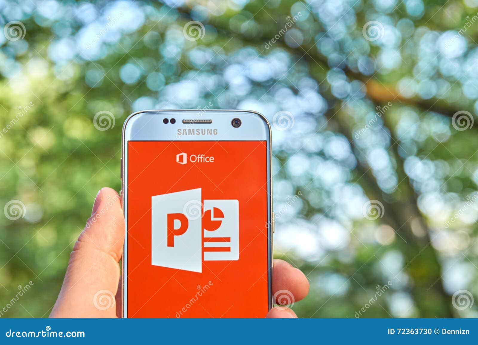 Microsoft Office PowerPoint App Editorial Image - Image of online, home ...