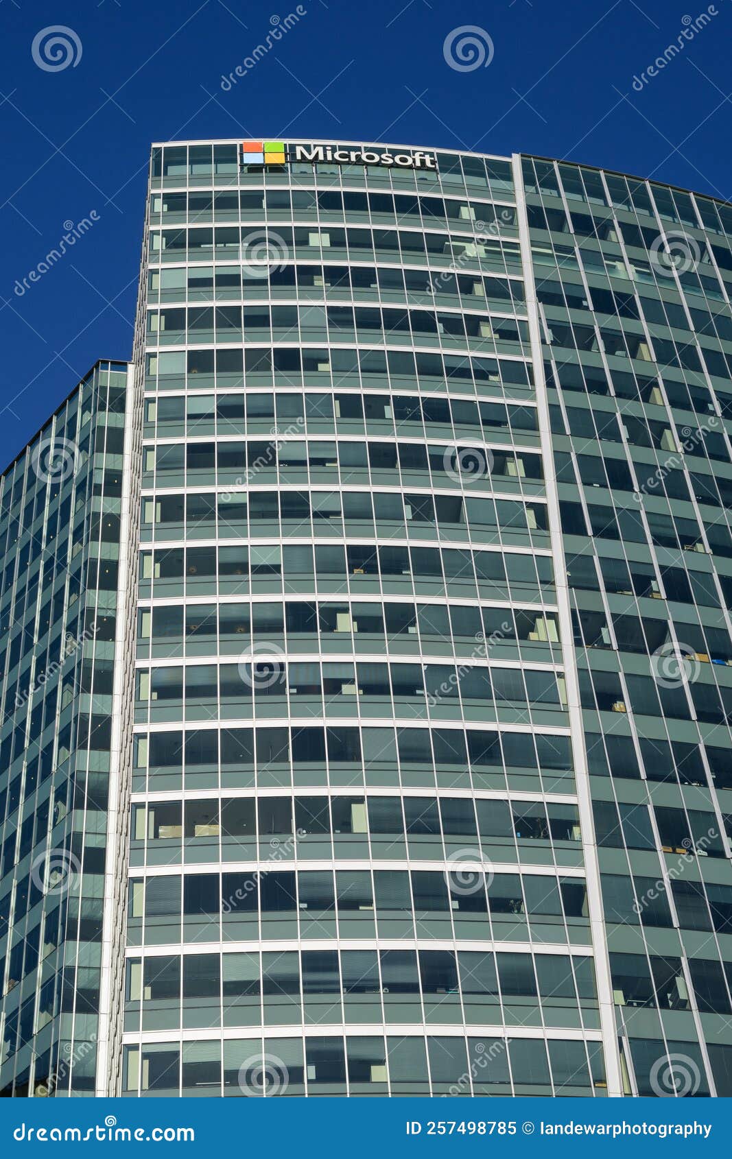 Microsoft Office Tower in Bellevue with Name and Logo Editorial Image ...