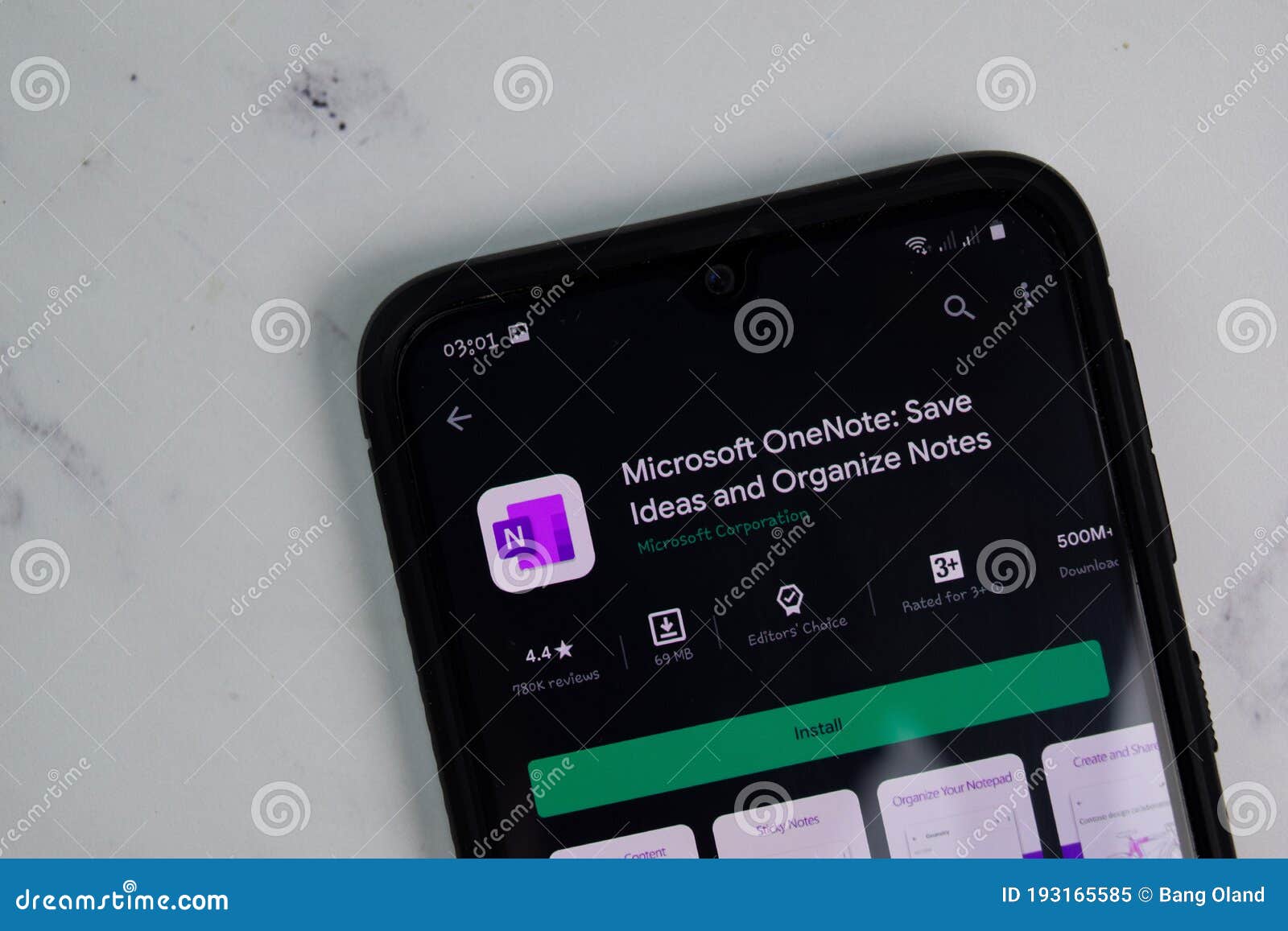 Microsoft OneNote Dev App on Smartphone Screen. OneNote is a Freeware ...